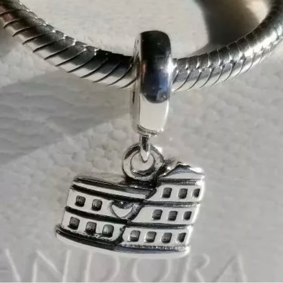 Pandora | Jewelry | Pandora Colosseum Love Travel Rome Silver Charm ...